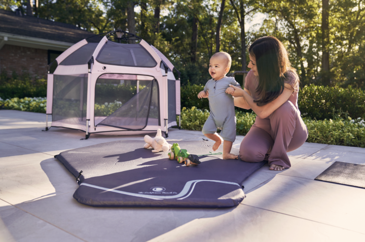 10 Reasons Parents Love the Pop N Go® Playpen Outdoors – The California ...